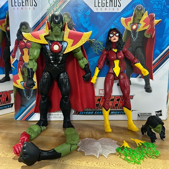 Marvel | Toys | Nib Hasbro Marvel Legends Superskrull Skrull Queen Set ...